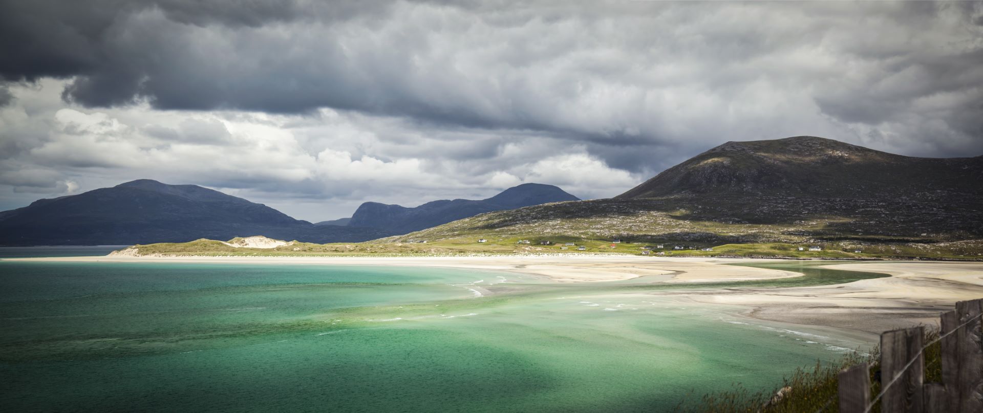 Ferry to and from Harris | Visit Harris with CalMac | Caledonian MacBrayne